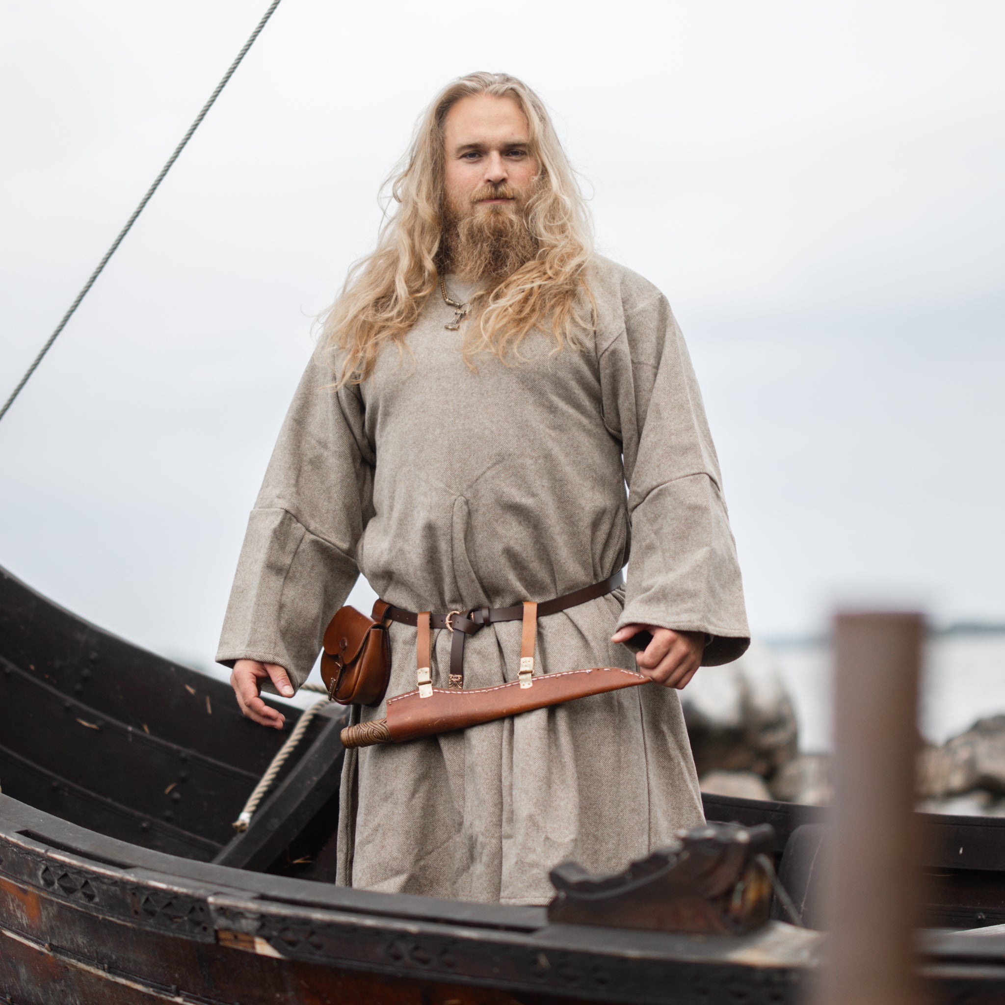 Viking Wool Tunic, Kragelund, Brown – Grimfrost
