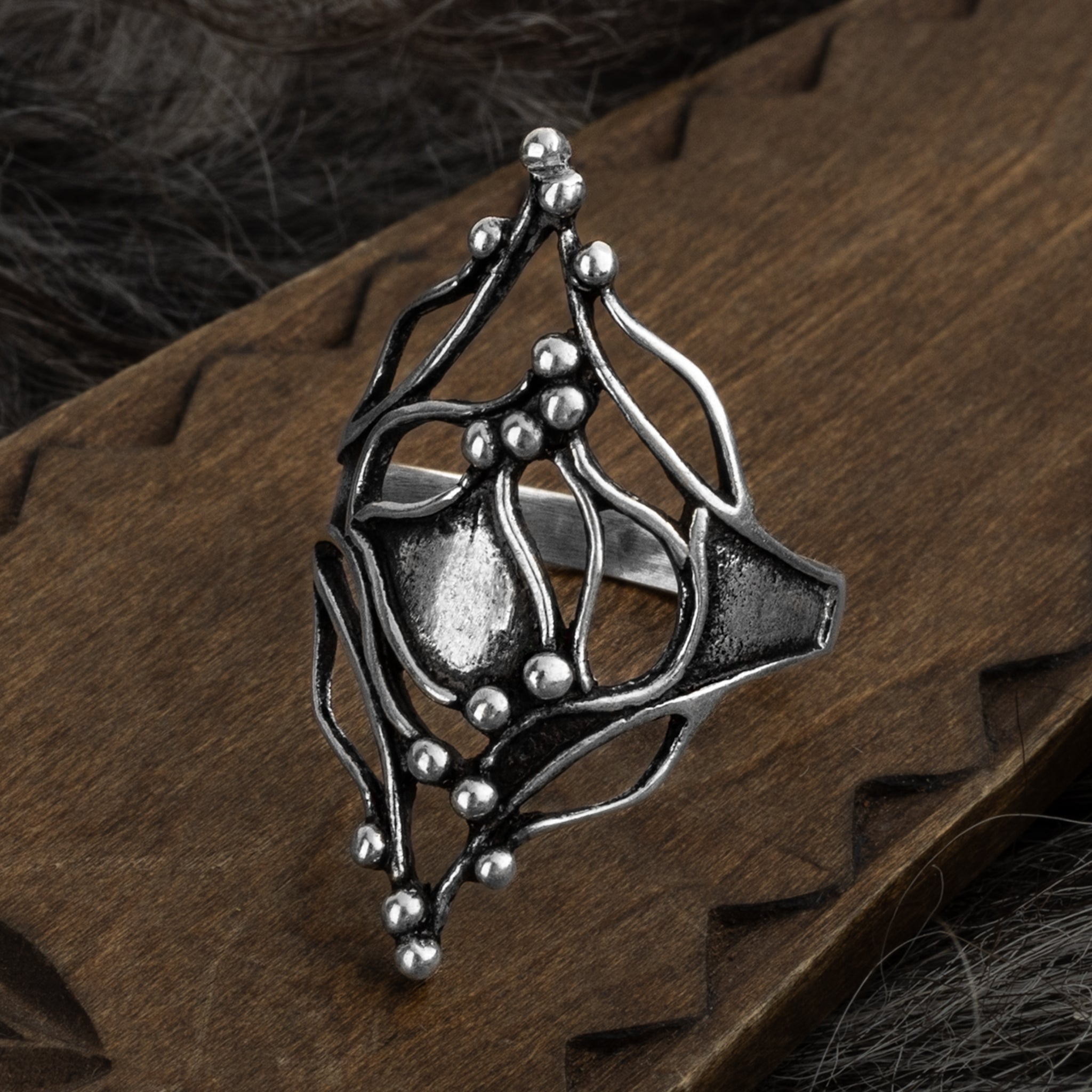 Roots Ring, Sterling Silver – Grimfrost