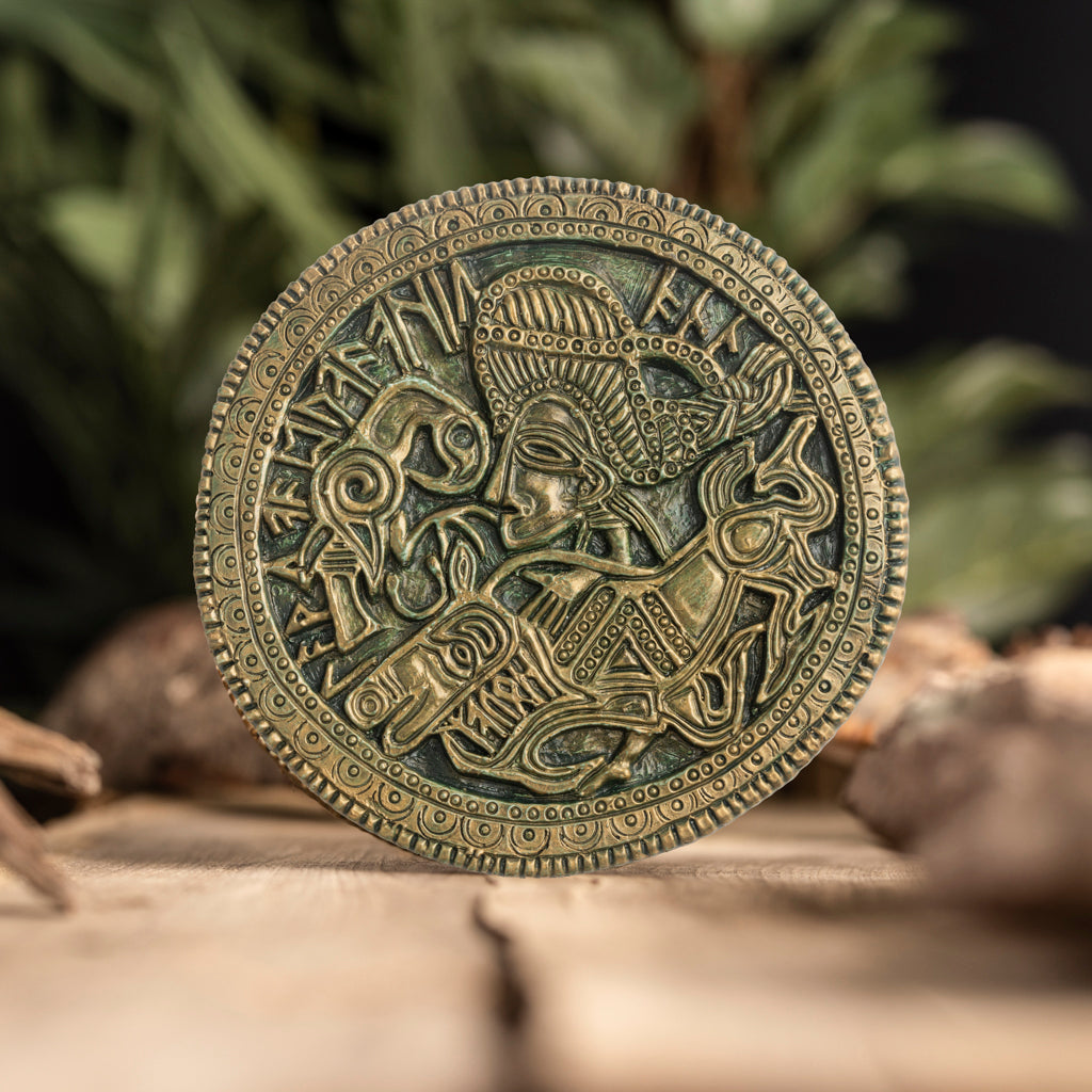 Bracteate, ALU – Grimfrost