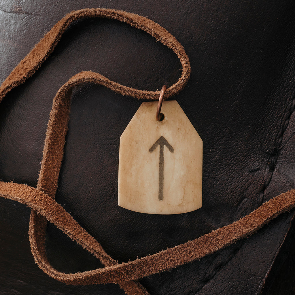 Tyr Rune Amulet, Bone – Grimfrost